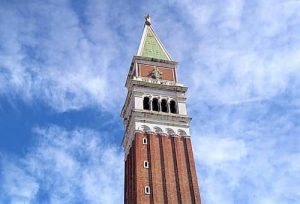 How was Venice built? The extraordinary building technique of Venice.